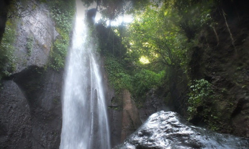 49 Curug di Bogor, Puncak dan Sukabumi, 4 air terjun yang paling EKSOTIS