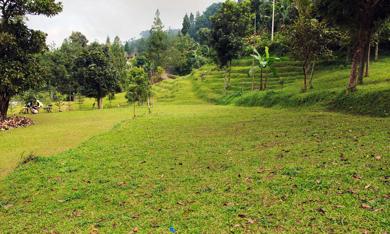 Curug Naga Camping Ground ; Tempat berkemah di komplek air terjun curug ...