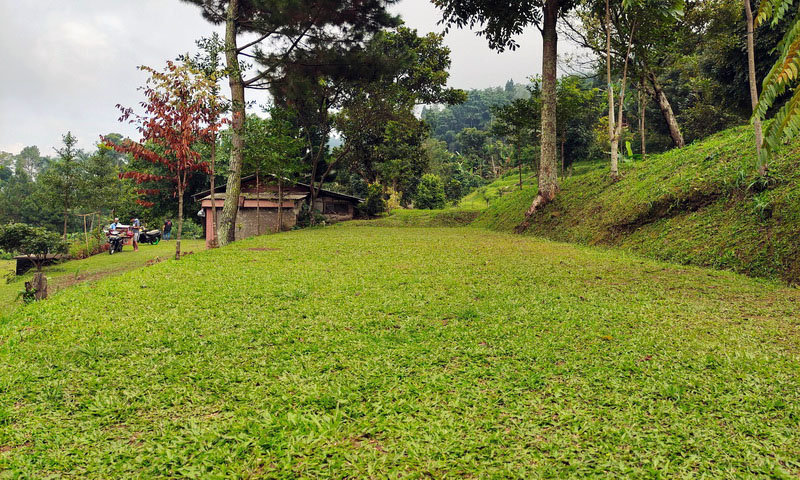 Curug Naga Camping Ground ; Tempat berkemah di komplek air terjun curug ...
