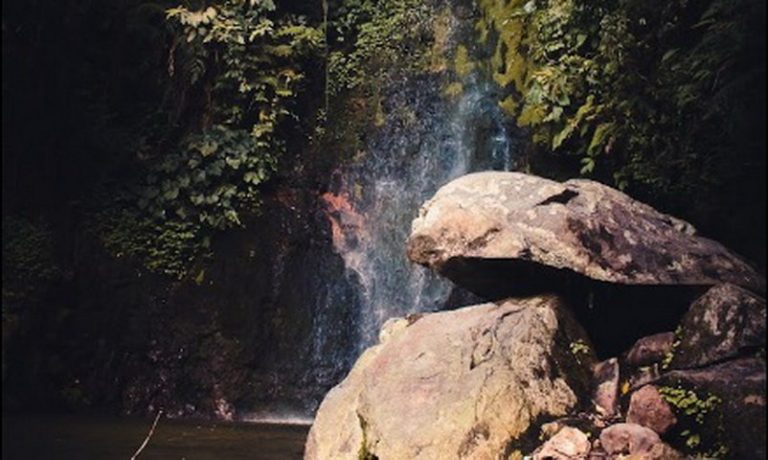 49 Curug di Bogor, Puncak dan Sukabumi, 4 air terjun yang paling EKSOTIS