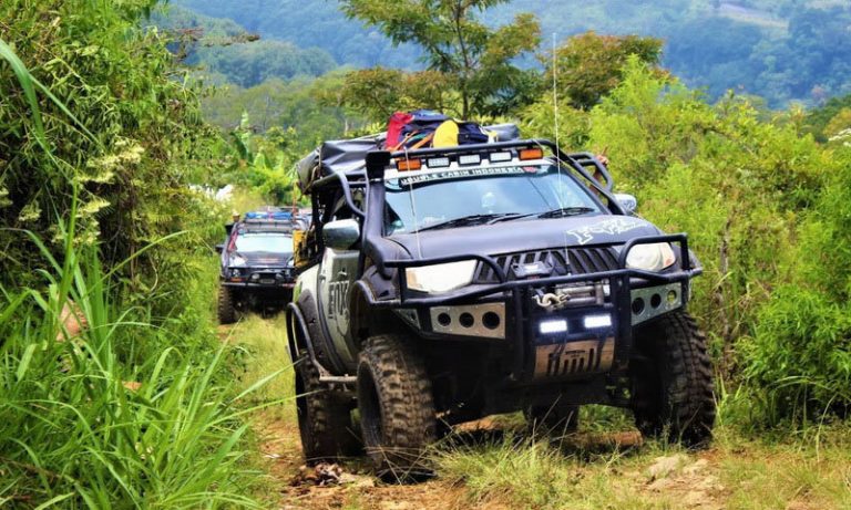 Gayatri Mountain Adventure Camp dan Highland Camp Puncak Bogor